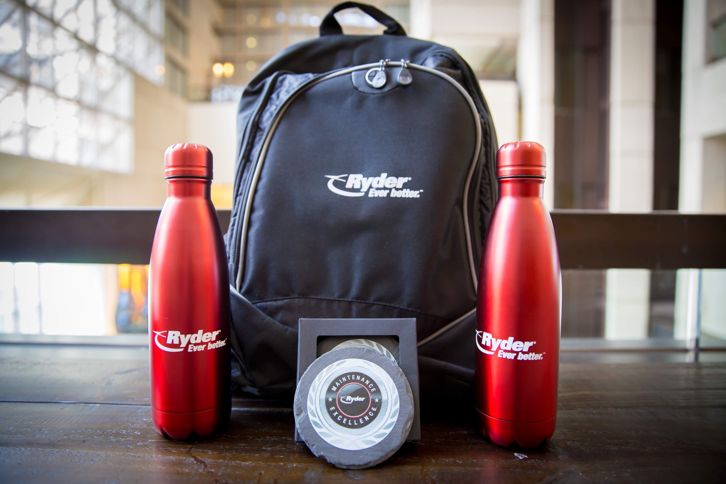 10 Unique Gift Ideas for Your Next Corporate Event